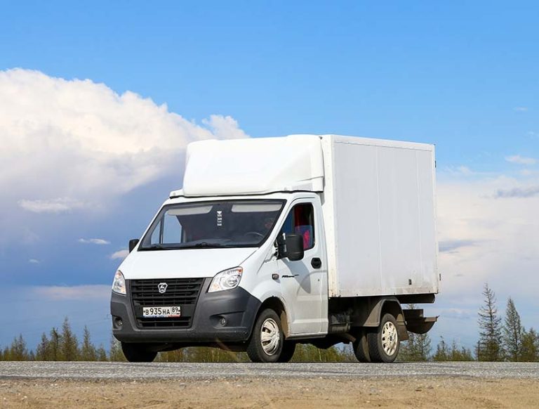 What Is A Luton Van? Usage, Dimensions & Origin | A 2023 Guide