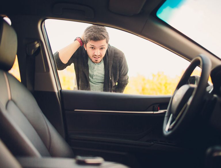 How To Start An Automatic Car: 5 Easy Steps & All The Tips | 2023