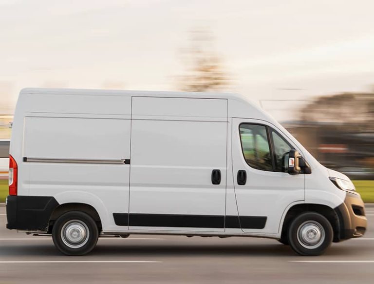 Long Wheelbase Vs Short Wheelbase: Differences & Use Cases